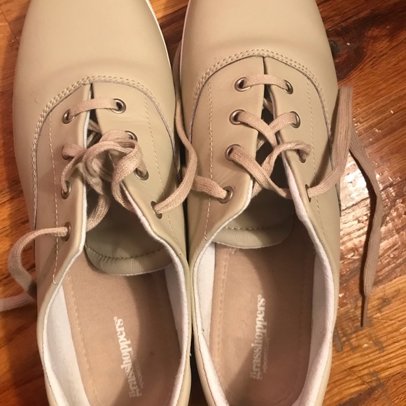 Grasshoppers | Shoes | Grasshopper Janey Ii Leather 1w Sneaker | Poshmark